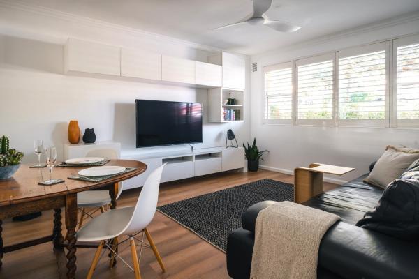 Quiet Little Manly 1 Bed - 3mins Walk Harbour & Beaches - Narrabeen
