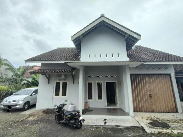 Kamila House - Prambanan
