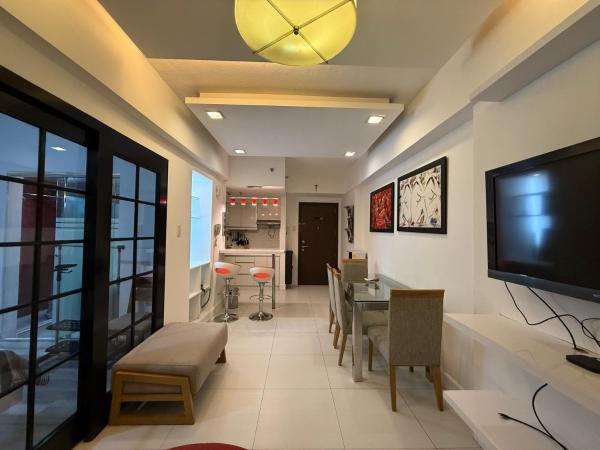 Luxury Condo At Forbeswood Parklane The Fort Bgc - Makati