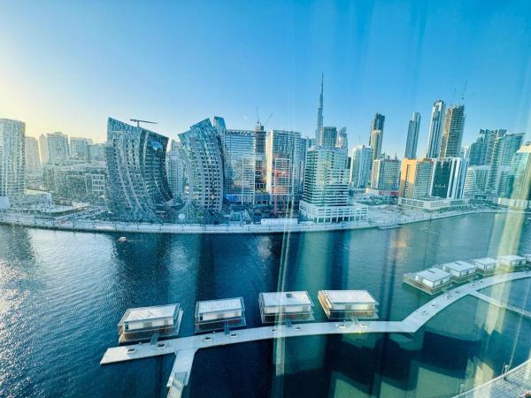 Premium Large Studio In Hamilton Residency Business Bay Marasi Drive Dubai - Dubai