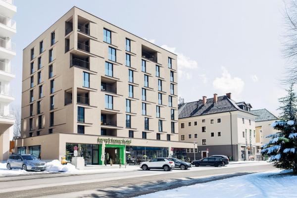 Harry's Home Bischofshofen Hotel & Apartments - Bischofshofen