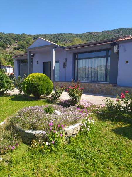 Studios Artemis Garden - Лесбос