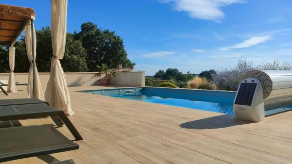 Maison Familiale Spacieuse Avec Piscine à Vagnas - Barjac