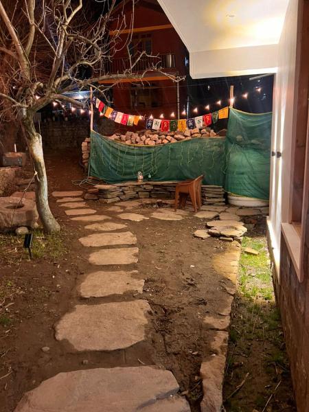 The Venus, Live Like A Local - Manali