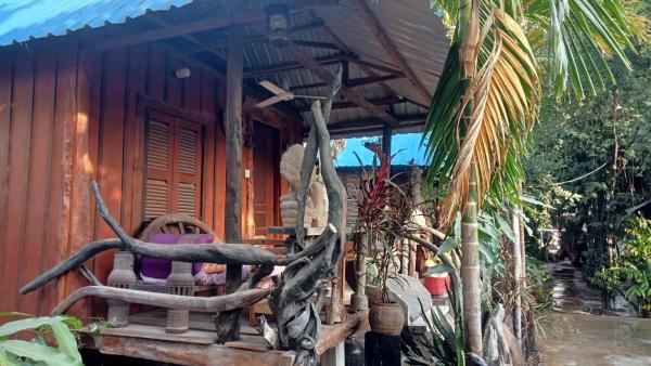Kakrona Pouk Homestay - Cambodia