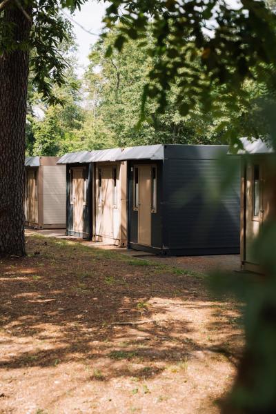 Gold Pop-up Village - Le Mans