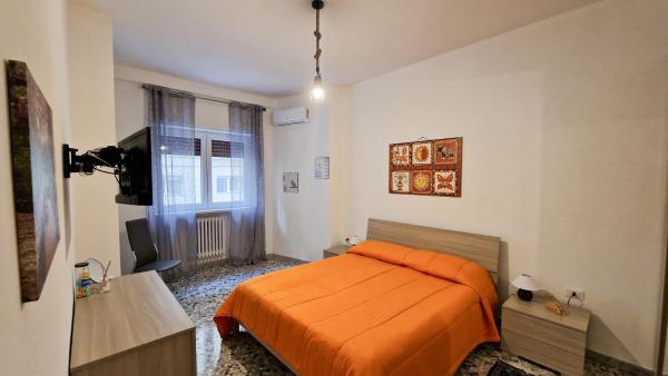 Garibaldi Square - Bari