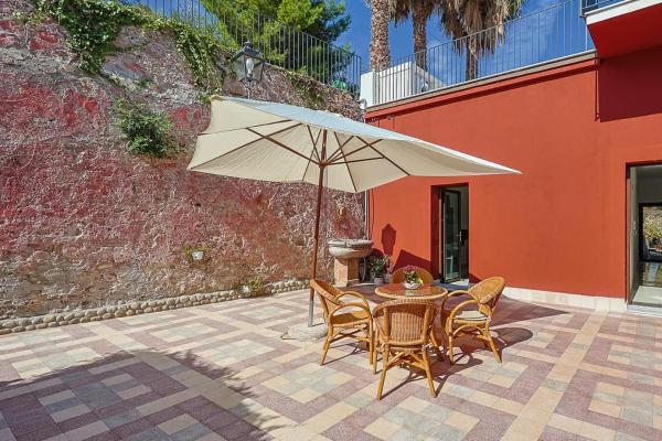 Dimora Burrafato - Antico Palazzo Sul Lungomare - Santo Stefano di Camastra