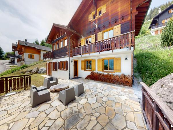 Beautiful Chalet In Le Bouveret With Garden - Switzerland