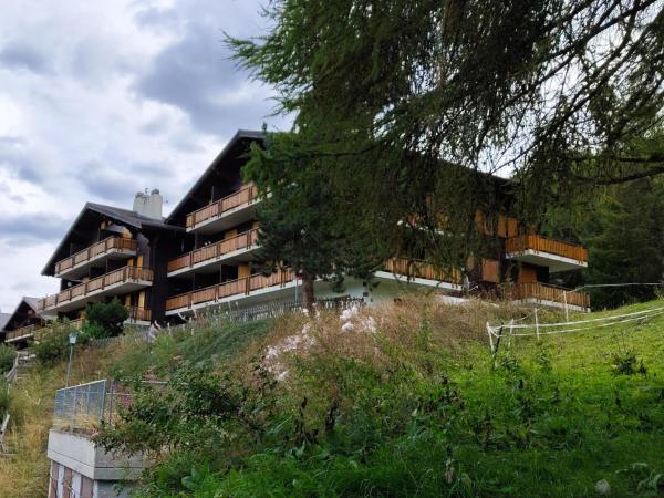 Apartment In Veysonnaz Near Ski Lift - Crans-Montana
