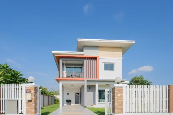 Two Stories House The City - 91 - San Kamphaeng