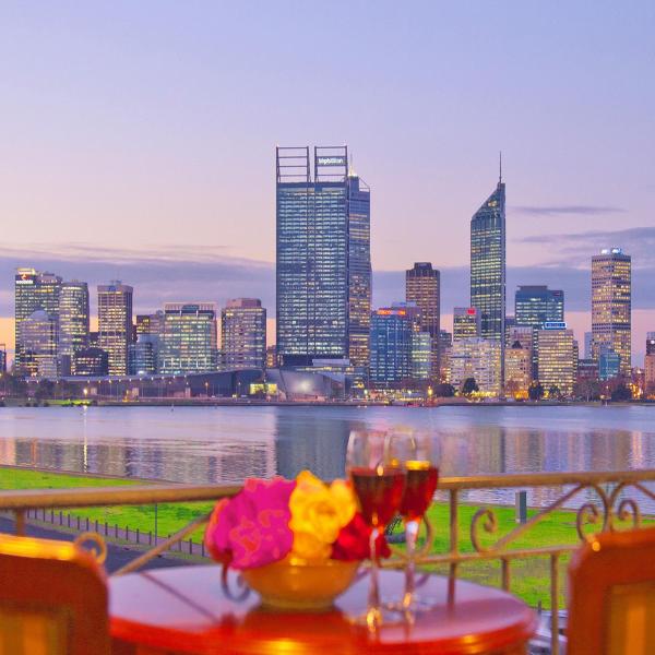 The Peninsula Riverside Serviced Apartments - Swan