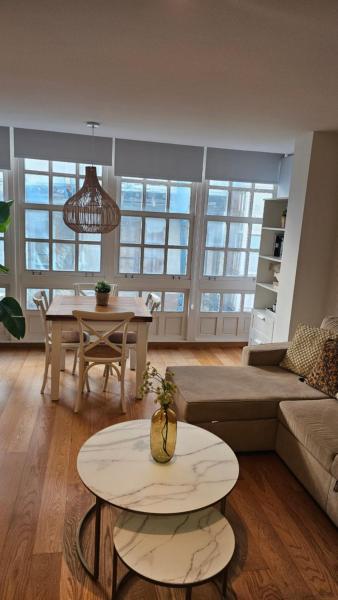 Vivienda En El Centro De La Ciudad - A Coruña