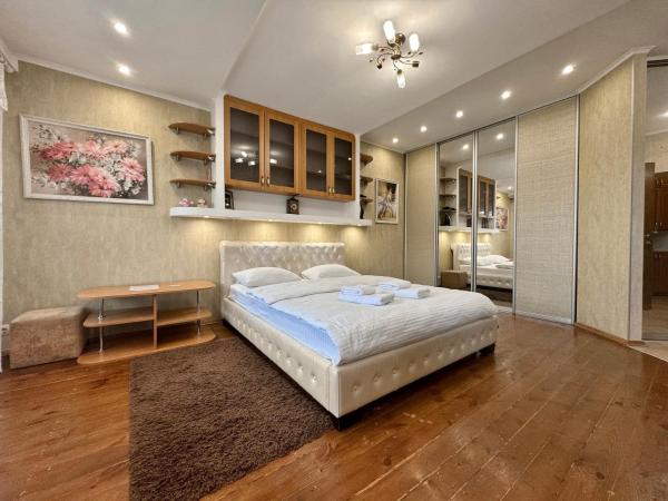 Apartpoltava СВІТЛО ЦІЛОДОБОВО Стильна квартира біля Білої Альтанки, серце Полтави - Полтава