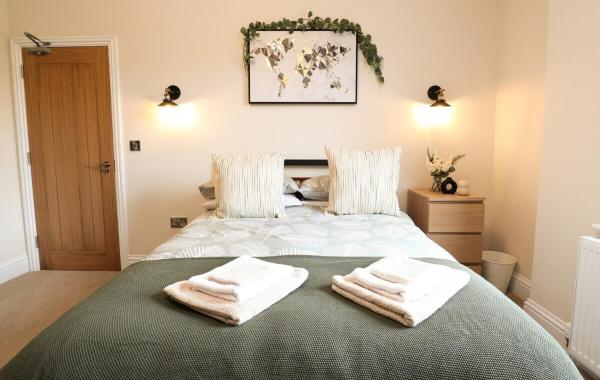 Green Nest Room With Private Bathroom - Eastbourne