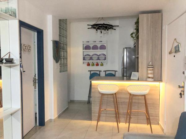 Apto Em Santos Com Ar E Wi-fi Na Rua Da Praia - Santos