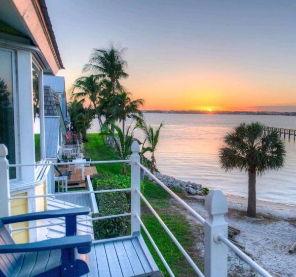 Margarita-ville On The Water! Stunning Sunsets!! - Stuart, FL