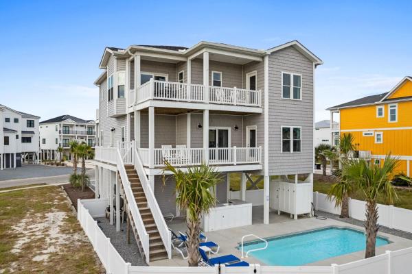 By The Sea 5bd 5ba With Elevator And Pool! - Ocean Isle Beach, NC