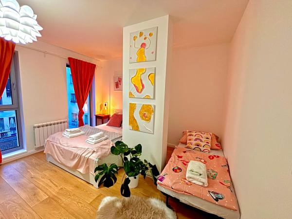 Free Parking Apt With Grand Terrace - Prague