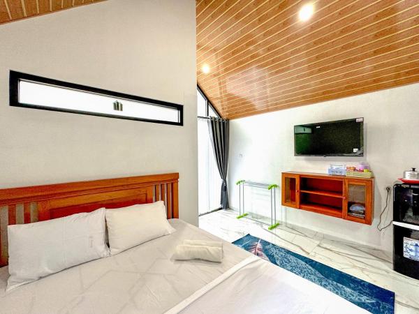 Diyanis Glamping Sekipan Tawangmangu Mitra Reddoorz - Tawangmangu