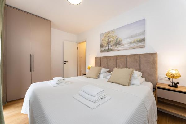 Villa Almaris - Novalja