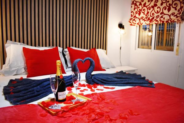 Apartment With Jacuzzi En Torremolinos, Garipolo 1 By Namaste Elite - Torremolinos