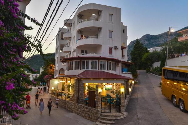 Hotel Galeb - Montenegro