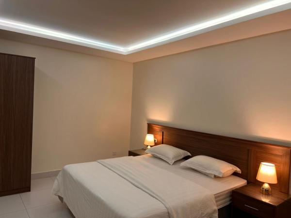 ريزا الفندقية Reeza Suites - Dammam