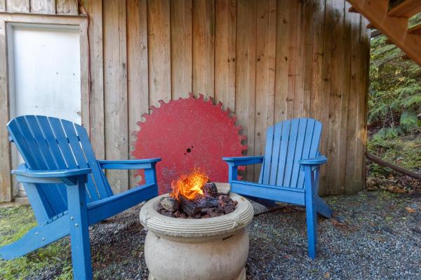 Quiet And Rural Apartment In The Country - Cowichan Bay