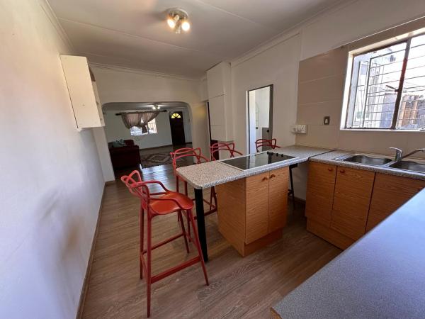 De Hill Leisure Guest House - Alberton