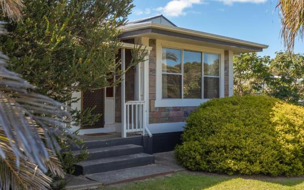 Seaside Escape - 4 Brittain St, Port Elliot - Middleton