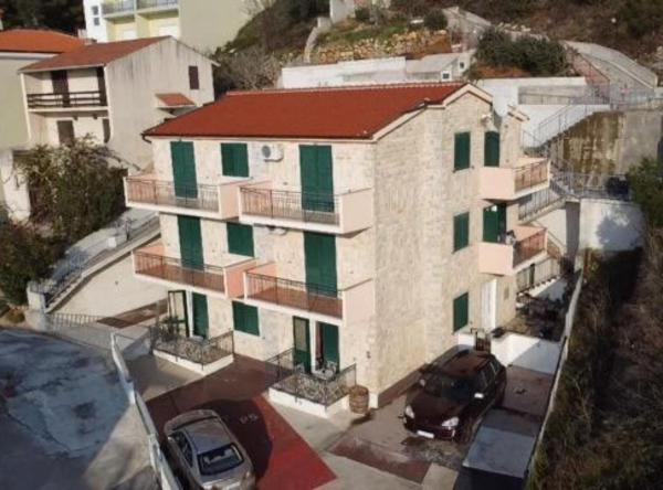 Apartmani Villa Borzic - Omiš