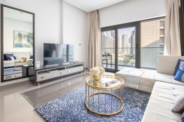 Frank Porter - Damac Majestine - Dubai