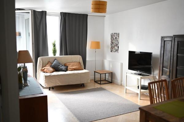 Apartments Pry Metro ŚWiętokrzyska - Warszawa