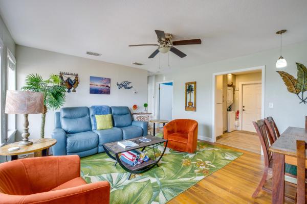 Walk Dtwn: Pet-friendly Townhome In Rockport - Rockport, TX