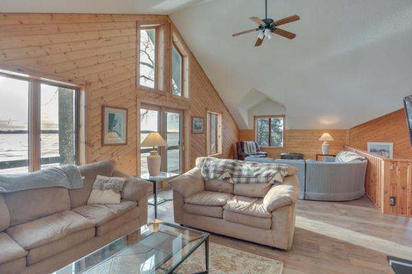 Lakefront Gem With Dock In New London! - Belgrade, MN