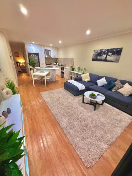 Luxe Coastal Oasis - Pinjarra