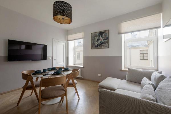 Elegant Stay In Quiet Center - Riga