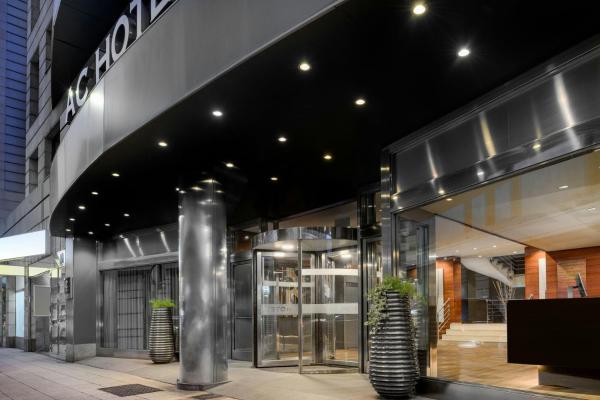 Ac Hotel León San Antonio By Marriott - León