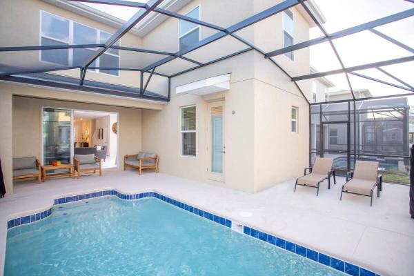 Gorgeous 5 Bd Single Family Close To Disney @ Storey Lake Resort 2734 - Lake Buena Vista, FL