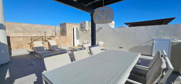 Apartamentos Paraíso Vera Playa, Ed Nuku Hiva, Atico H Con Piscina Privada En Solárium, A Pie De Playa, Wifi - Vera