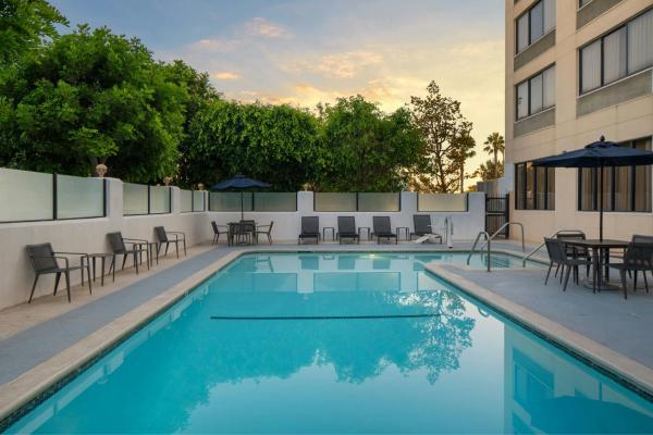 Courtyard By Marriott Cypress Anaheim / Orange County - Cypress, CA
