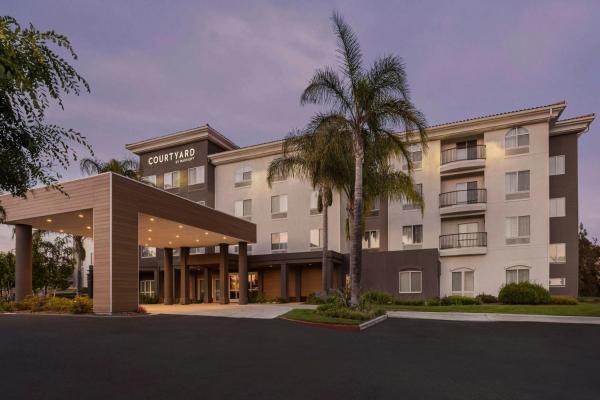 Courtyard Ventura Simi Valley - Ventura County, CA