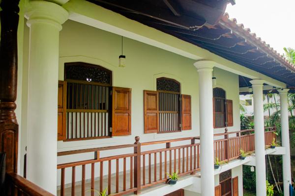 Crystal White Villa - Hikkaduwa