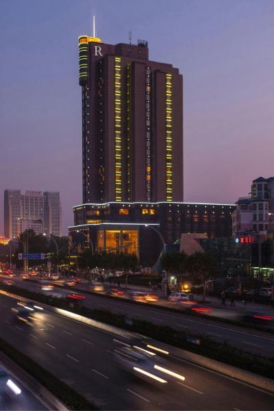 Renaissance Wuhan Hotel - Vuhan