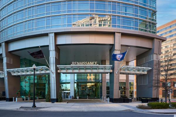 Renaissance Arlington Capital View Hotel - Alexandria, VA
