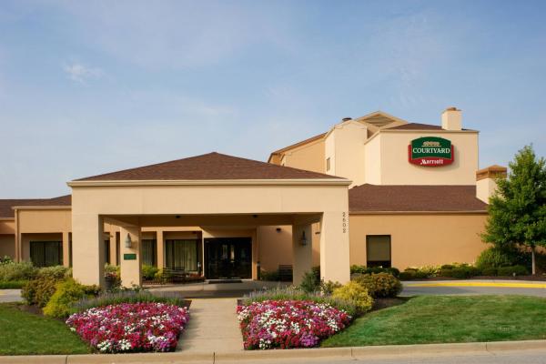 Courtyard By Marriott Indianapolis Airport - Indianapolis, IN