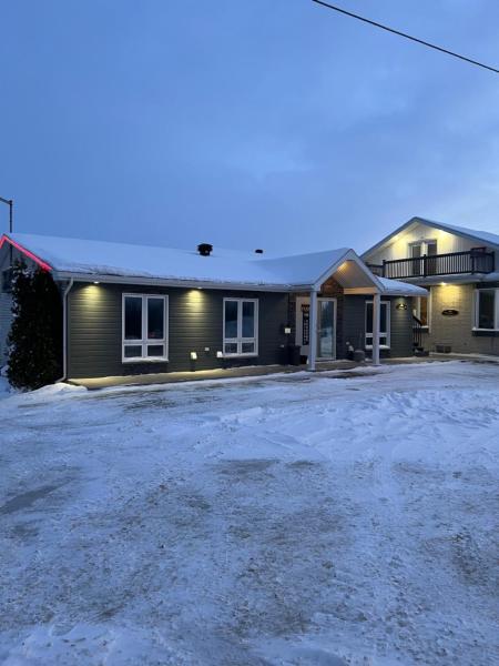 Hôtel Auberge St-félicien - La Tuque