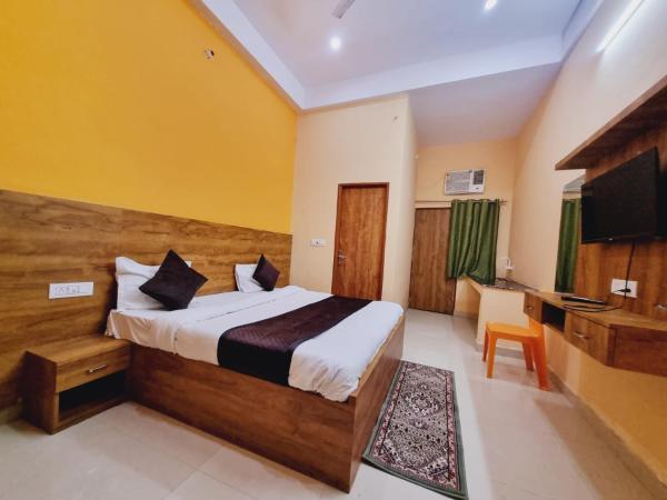 Hotel Urban Home - Agra