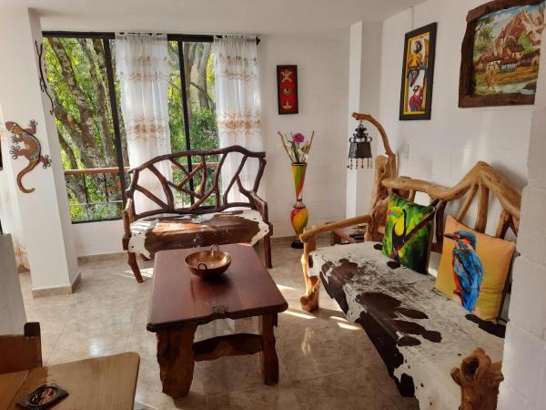Apartamento Pintoresco Medellín - Bello, Colombia